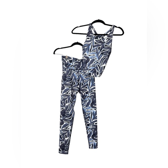 Sage Collective | Pants & Jumpsuits | Sage Collective Sports Bra ...